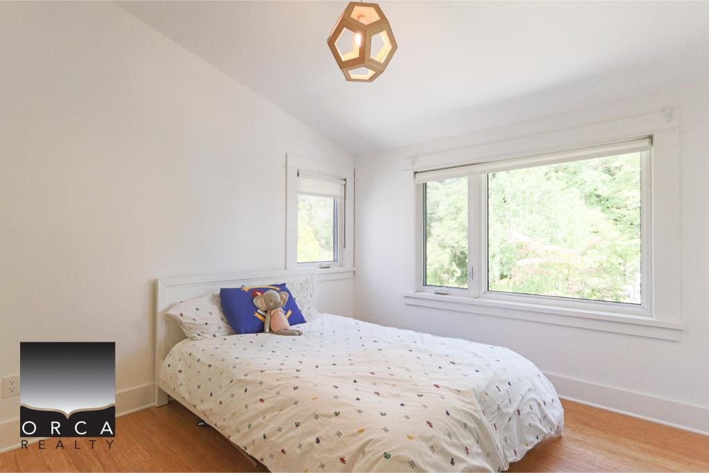 5988 Dunbar St Main Level, Van - Orca Realty Inc.