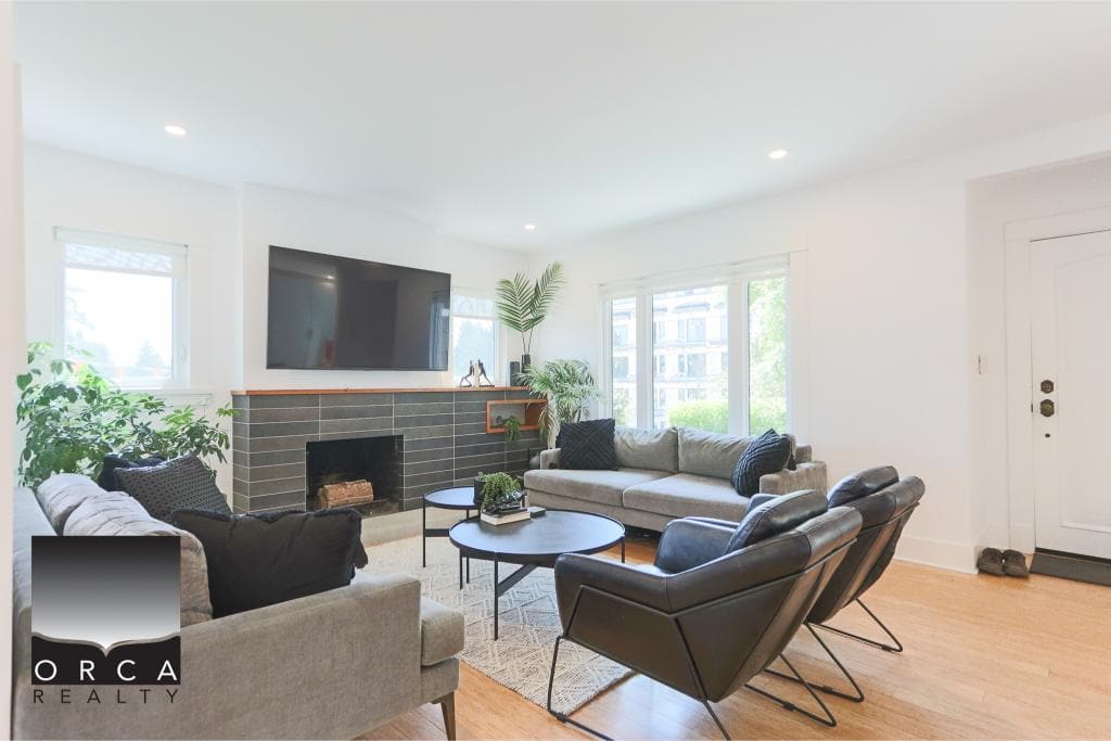 5988 Dunbar St Main Level, Van - Orca Realty Inc.